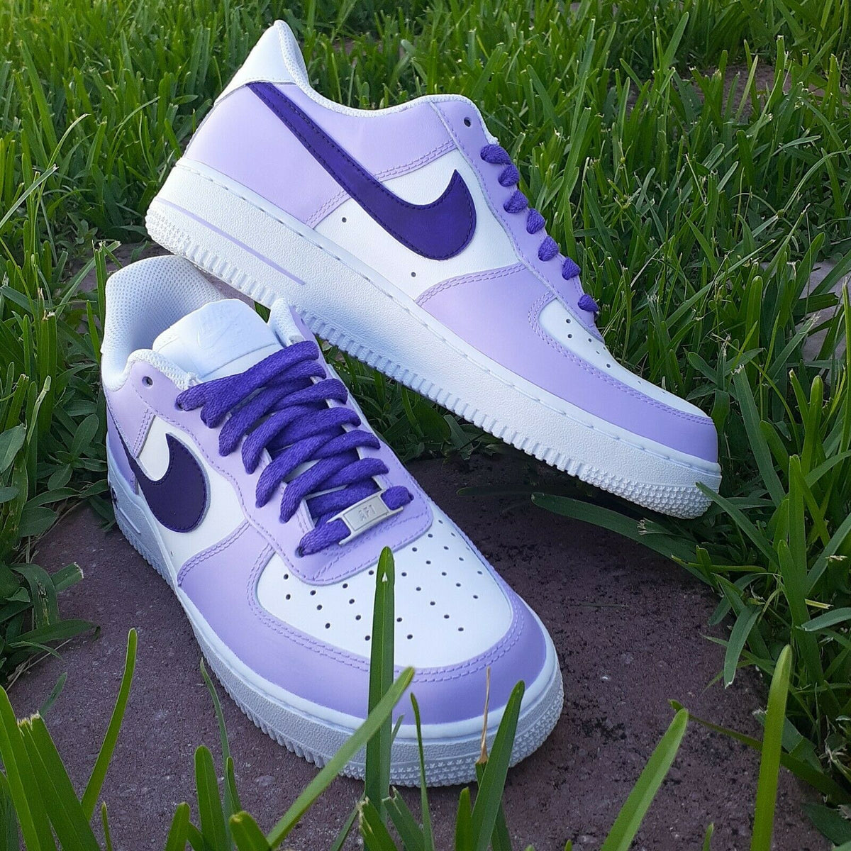 Air Force 1 Custom Low Ultraviolet UV Two Tone Light & Dark Purple Lac ...